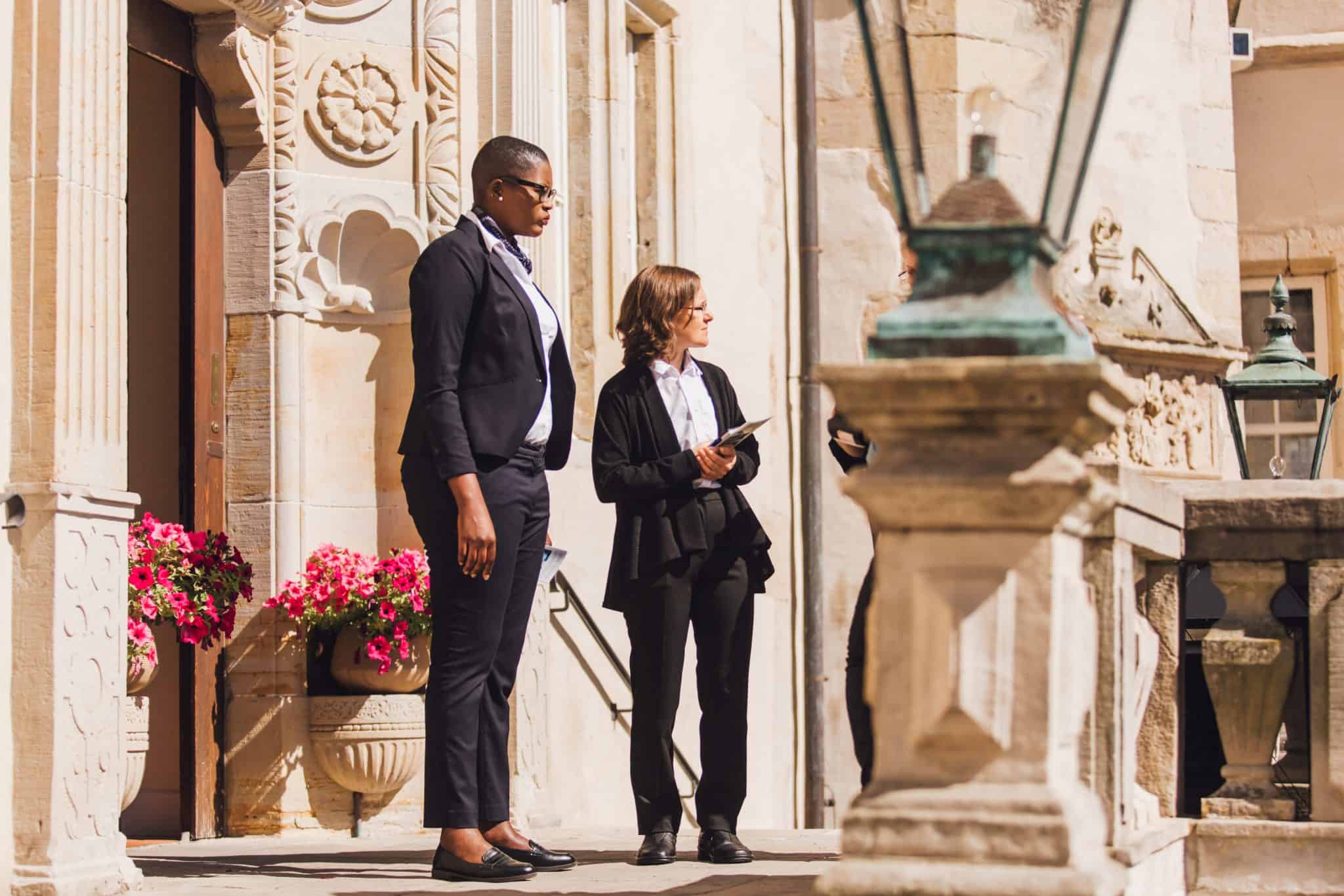 Guest Relations Manager: Aufgaben, Gehalt & Karriere