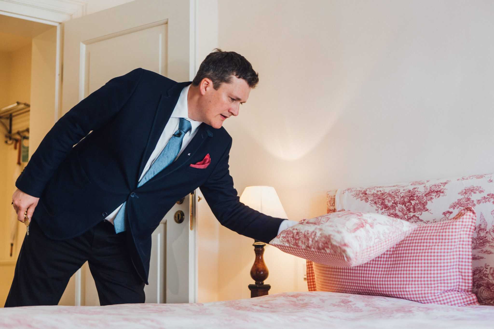 Executive Housekeeper: Aufgaben, Gehalt & Karriere